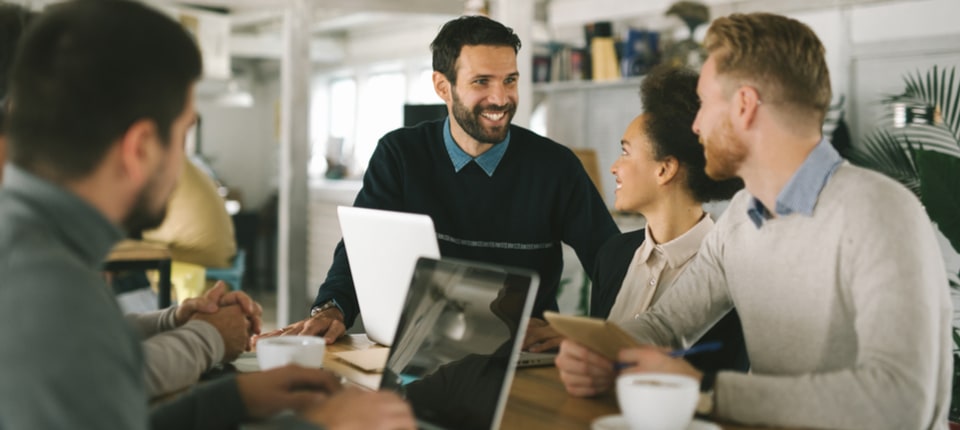 Leadership versus Traditional Management – Instant Offices Blog